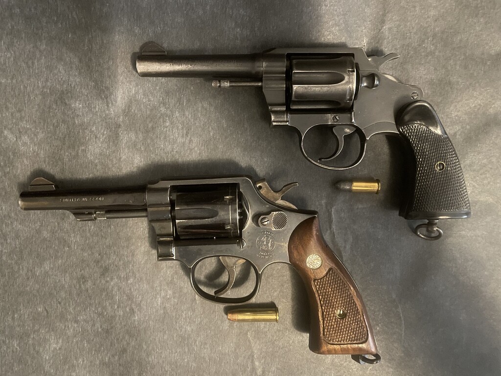 港警点38的演变 - 7 枪械摄影 - 枪友会